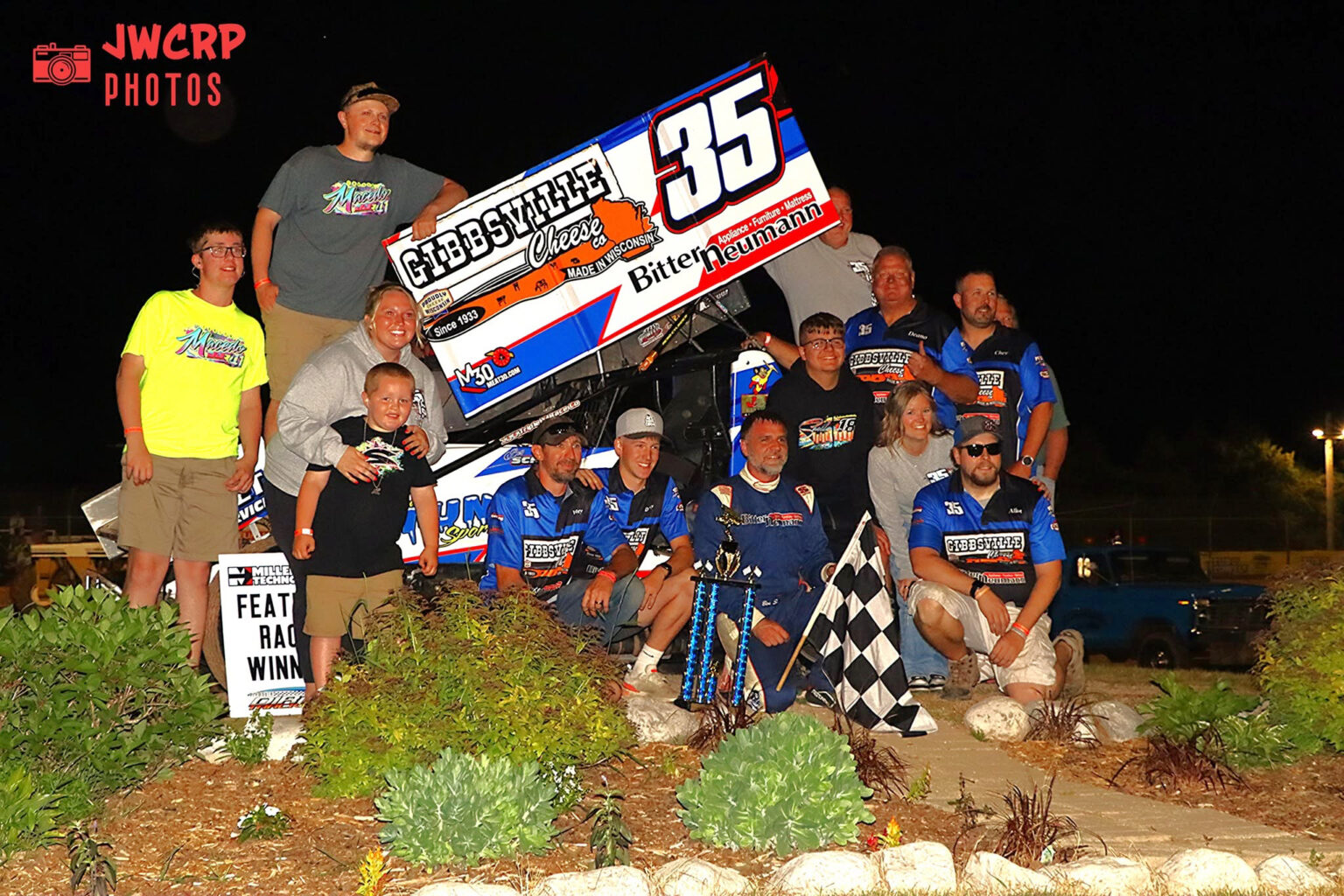 Schmidt scores 30th Plymouth Sprint Car win before record crowd - Pedal ...